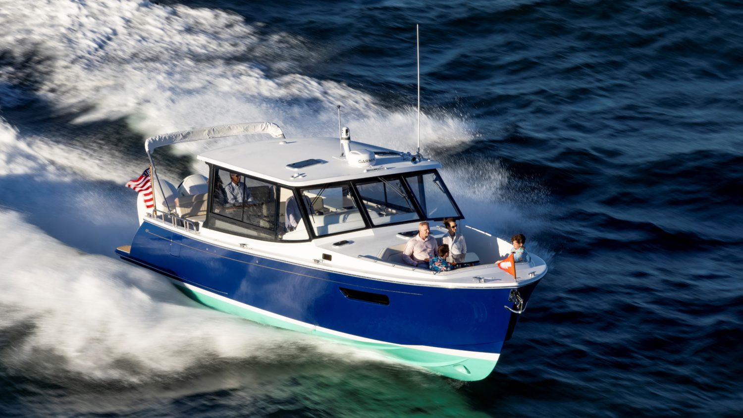 MJM Yachts - Cape Yachts