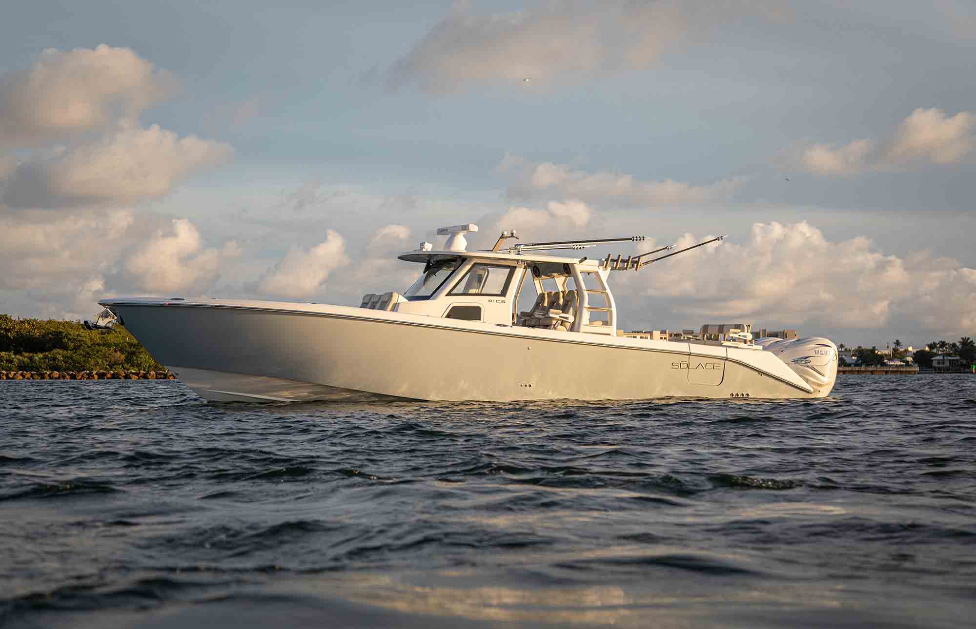 SO̅LACE 41 CS in Martha's Vineyard - Cape Yachts